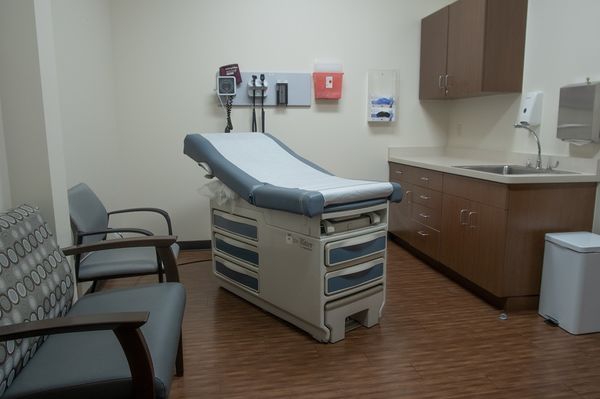 SAMEERA RAZA, MD - Updated December 2025 - 3125 N Dysart Rd, Avondale ...