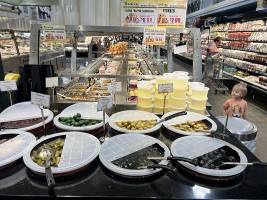 NETCOST MARKET - Updated August 2025 - 40 Photos & 42 Reviews - 2339 ...