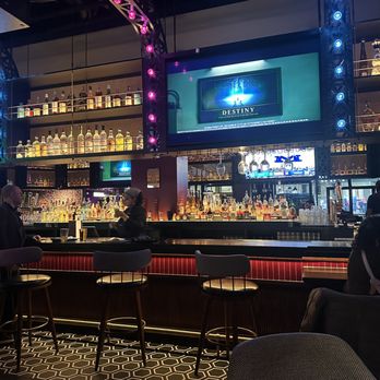 PUTTSHACK - PHILADELPHIA - Updated July 2025 - 161 Photos & 131 Reviews ...