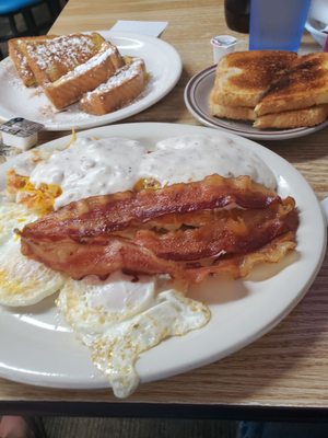 POPPA’S PLACE - 23 Photos & 55 Reviews - 208 S Main St, Brooklyn ...