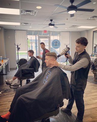ONE WAY BARBERSHOP - 111 Photos & 16 Reviews - 1772 W Lexington Ave ...