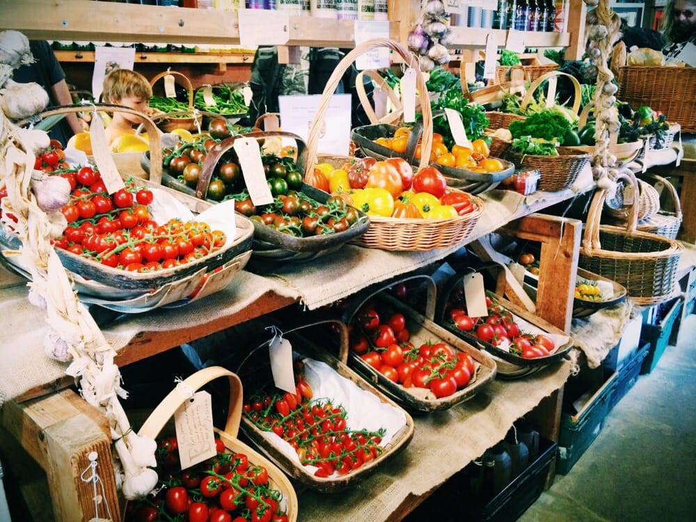 MIDDLE FARM RESTAURANT - Updated May 2024 - Ferle, Firle, East Sussex ...