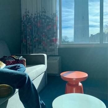 ALOFT RALEIGH - Updated December 2025 - 196 Photos & 94 Reviews - 2100 ...