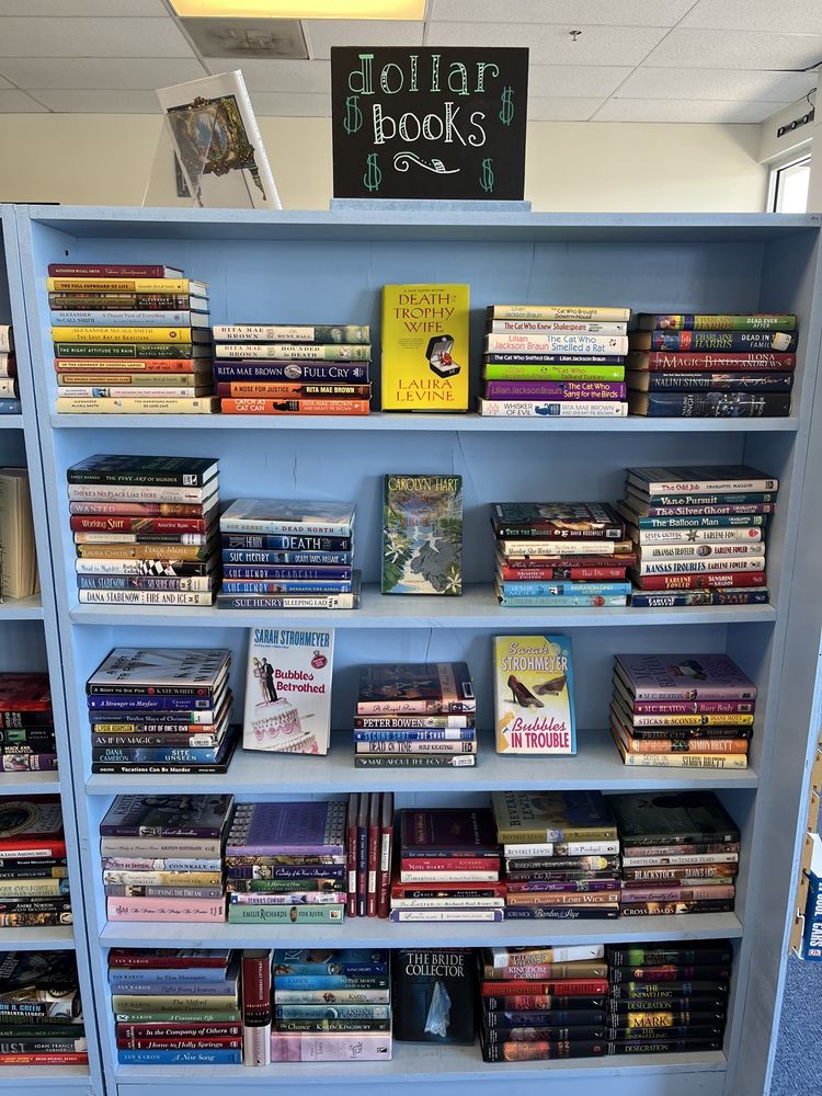 STARR BOOKS - Updated January 2026 - 16 Photos - 70 Buckwalter Rd ...