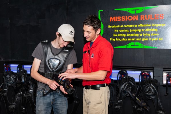 THE PIT INDOOR KART RACING - 80 Photos & 52 Reviews - 346 E Plz Dr ...