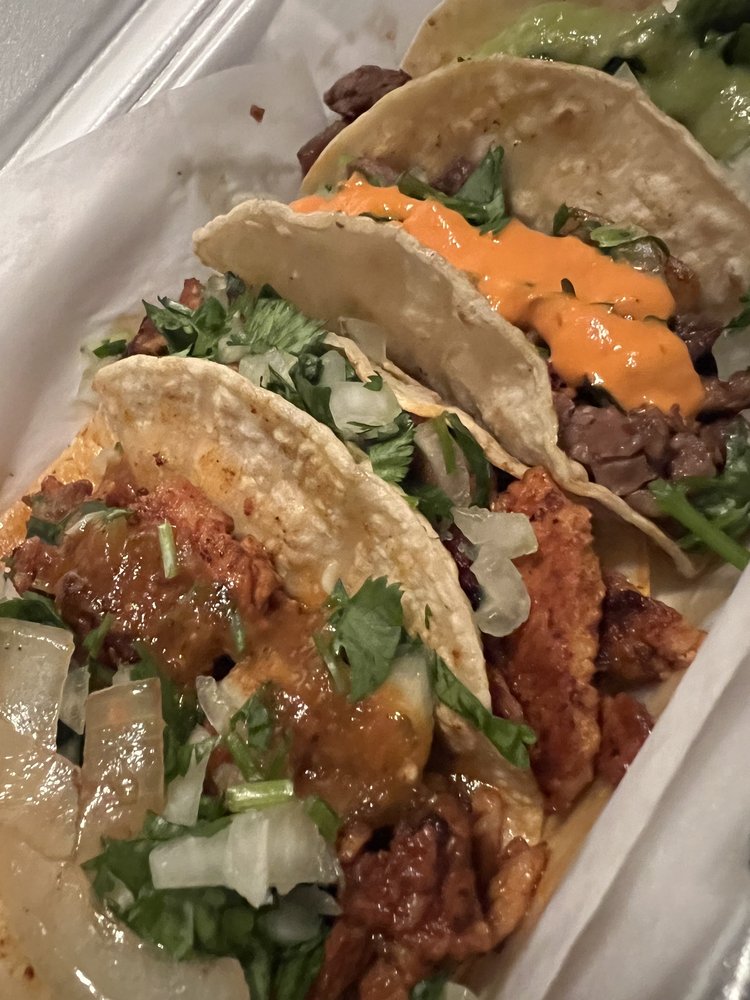 SAZON DONA MARY - Updated April 2024 - 3000 North Race St, Everman ...