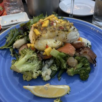 FINZ SEAFOOD & GRILL - Updated May 2024 - 934 Photos & 1088 Reviews ...