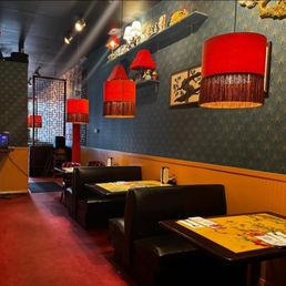 RED DRAGON - NORTHSIDE - Updated October 2025 - 220 Photos & 182 ...