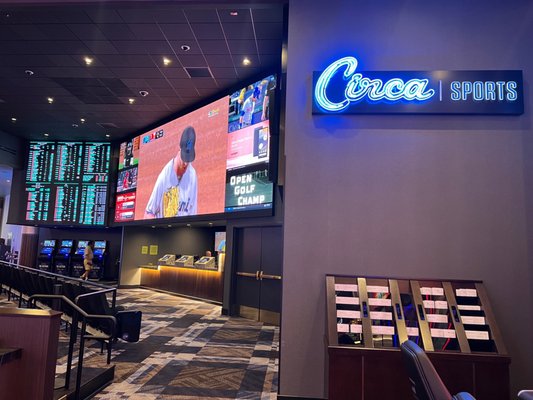 LEGENDS BAY CASINO - 218 Photos & 126 Reviews - 100 Legends Bay Dr ...