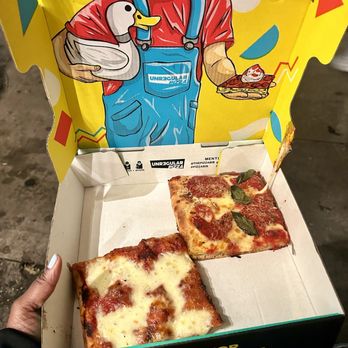UNREGULAR PIZZA - Updated April 2025 - 631 Photos & 352 Reviews - 135 ...