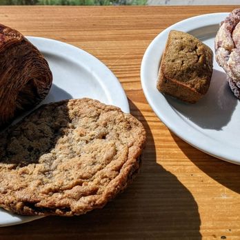 TULIE BAKERY - Updated April 2025 - 385 Photos & 448 Reviews - 863 E ...