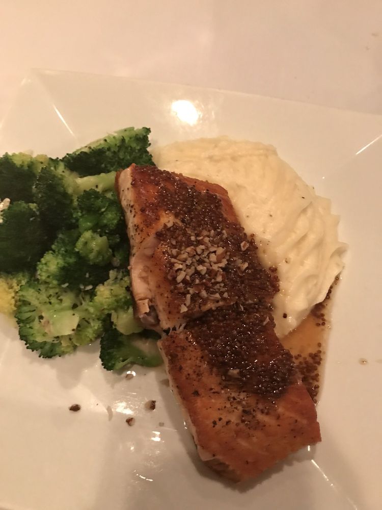 THE FARM HOUSE RESTAURANT - 25 Photos & 61 Reviews - 1146 Stump Hall Rd ...