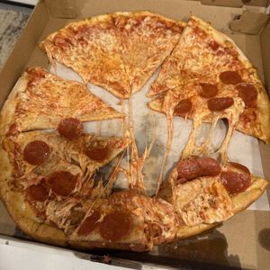 GENTILI’S PIZZA & STEAKS - Updated November 2025 - 50 Photos & 98 ...