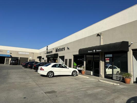 MONACO MOTORS - Updated December 2025 - 68 Photos & 277 Reviews - 21311 ...