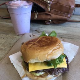 TRUEBURGER - Updated October 2025 - 332 Photos & 364 Reviews - 4101 ...