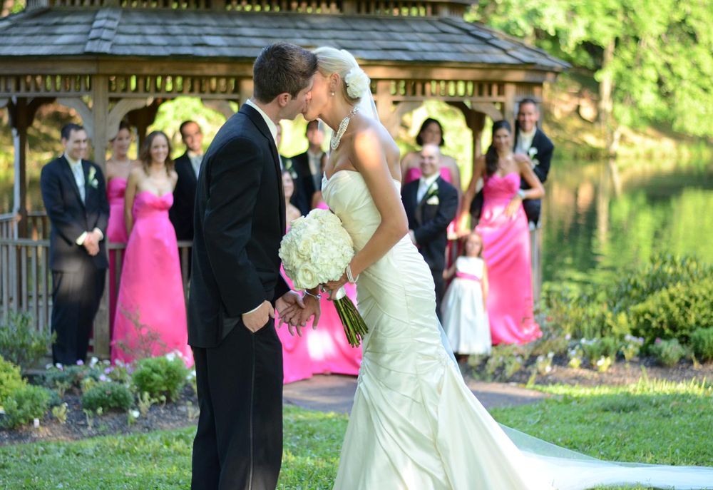 PADONIA PARK CLUB - 37 Photos & 17 Reviews - 12006 Jenifer Rd ...