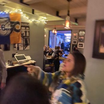 ROYAL HEN - Updated March 2025 - 350 Photos & 354 Reviews - 311 Marine ...