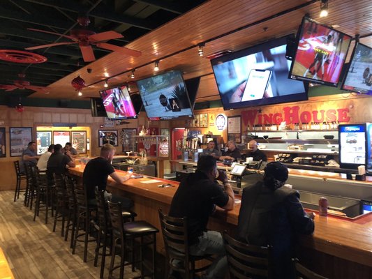 WINGHOUSE BAR & GRILL - Updated December 2024 - 89 Photos & 149 Reviews ...