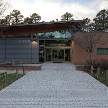 LEESVILLE COMMUNITY LIBRARY - Updated December 2025 - 21 Photos & 19 ...