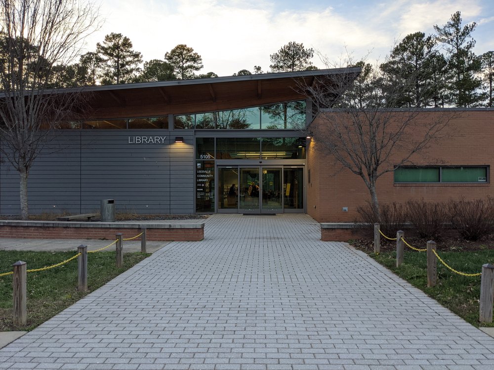 LEESVILLE COMMUNITY LIBRARY - 16 Photos & 16 Reviews - 5105 Country Trl ...