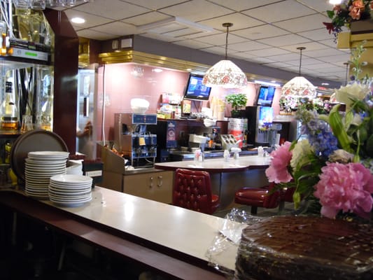 LATHAM ‘76 DINER - 197 Photos & 277 Reviews - 722 New Loudon Rd, Latham ...