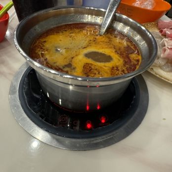 U & ME REVOLVING HOT POT Orlando, FL - Updated November 2024 - 959 ...