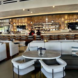 CRAWFORD’S SOCIAL - Updated December 2025 - 722 Photos & 797 Reviews ...