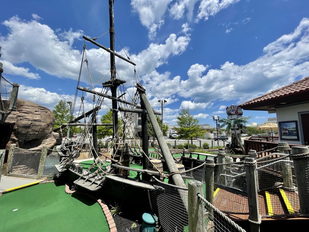 PIRATE ISLAND GOLF - Updated June 2025 - 42 Photos & 20 Reviews - 112 E ...