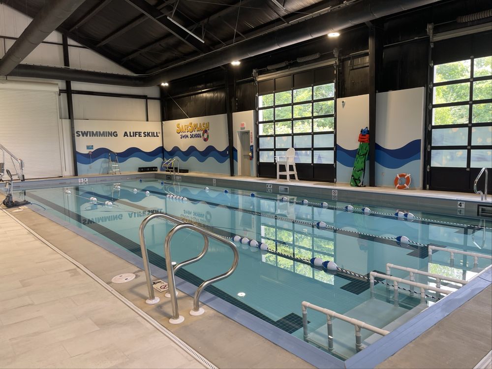 SAFESPLASH SWIM SCHOOL - HUNTSVILLE - Updated July 2025 - 3228-B Leeman ...