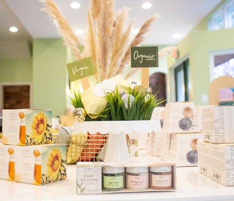 COLLAGE SPA - Updated January 2025 - 25 Photos & 21 Reviews - 254 E ...