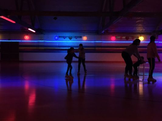 FLEETWOOD ROLLER RINK - 63 Photos & 70 Reviews - Skating Rinks - 7231 W ...