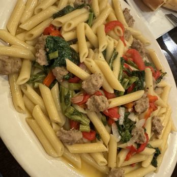 BIAGGIO PIZZERIA & FAMILY RESTAURANT - Updated June 2025 - 232 Photos ...