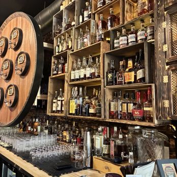 RADIATOR WHISKEY BALLARD - Updated December 2025 - 24 Photos & 11 ...