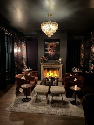 PRELUDE - Updated January 2026 - 104 Photos & 42 Reviews - 707 W 10th ...