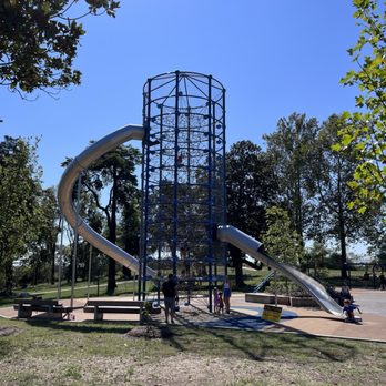 RAVENWOOD PARK - Updated September 2025 - 37 Photos - Hermitage ...