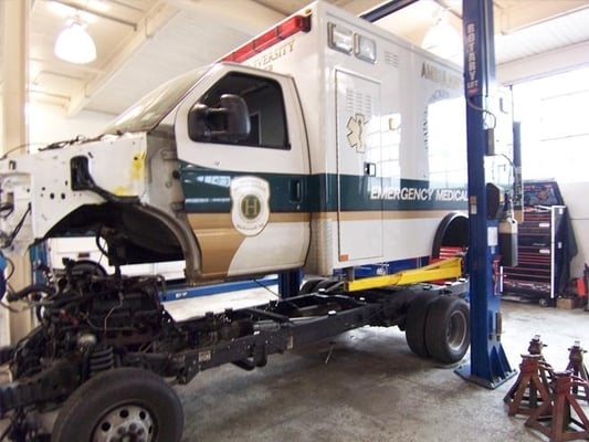 BERGEN BROOKSIDE AUTO BODY & TOWING - Updated December 2025 - 38 Photos & 65 Reviews - 188 ...