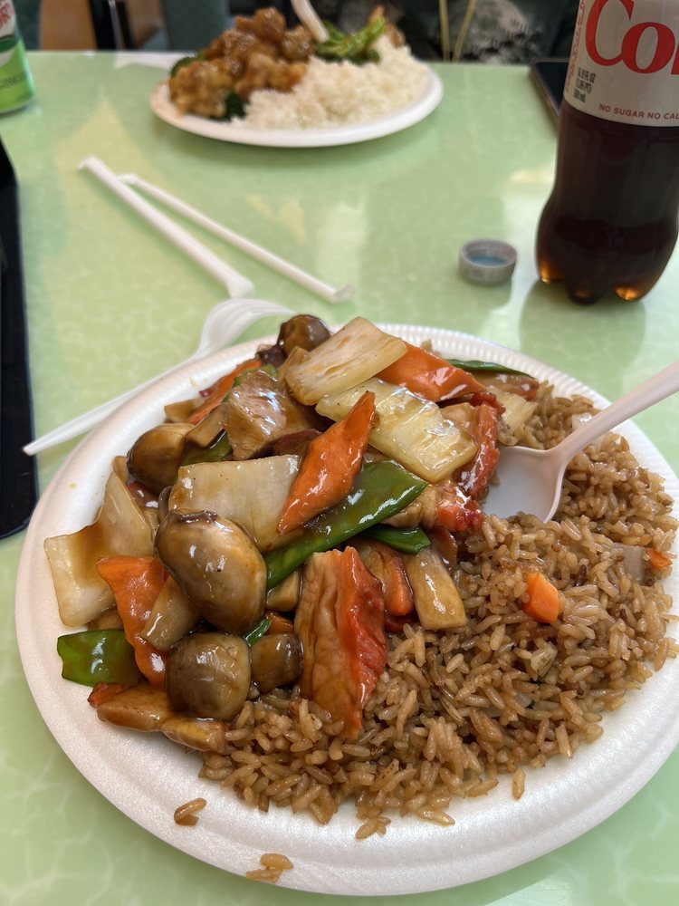 FIRST CHINA RESTAURANT - Updated June 2024 - 39 Photos & 55 Reviews ...