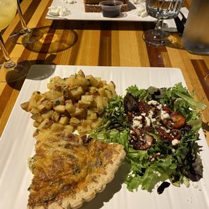 STONEBRIDGE GRILLE & TAVERN - Updated August 2024 - 40 Photos & 81 ...