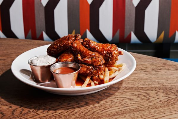 MARCUS LIVE! BAR & GRILLE - Updated May 2024 - 160 Photos & 27 Reviews ...