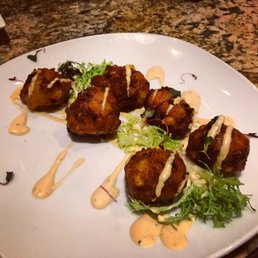 800 MAPLE - Updated October 2025 - 231 Photos & 222 Reviews - 800 Maple ...