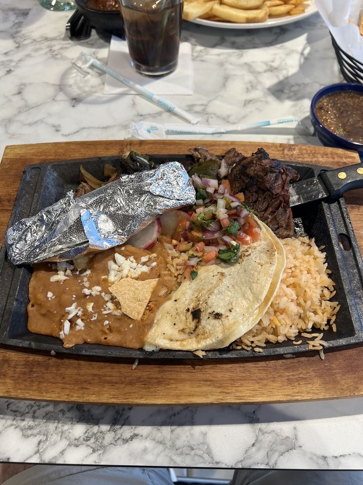 BARRIO QUEEN - 20 Photos & 18 Reviews - 13434 N Prasada Pkwy, Surprise ...