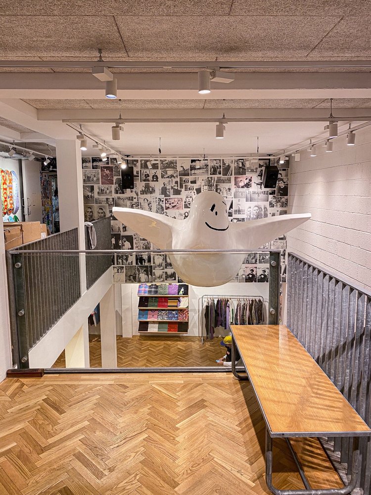 SUPREME - Updated June 2025 - 20 Photos & 25 Reviews - 2/3 Peter Street ...