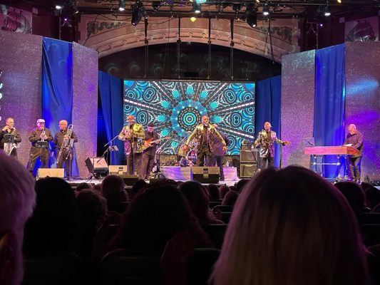 SMITHTOWN CENTER FOR THE PERFORMING ARTS - Updated June 2026 - 33 ...