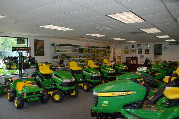 NASHUA OUTDOOR POWER EQUIPMENT - Updated December 2025 - 11 Photos & 26 ...