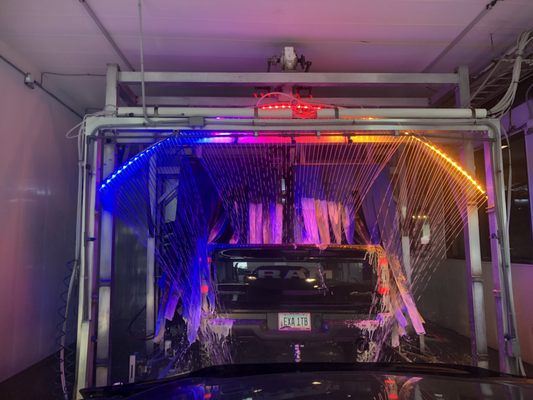 MISTER CAR WASH - Updated December 2025 - 49 Photos & 75 Reviews - 2409 ...