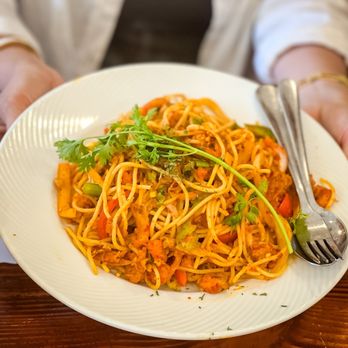 LOI’S KITCHEN - Updated August 2024 - 502 Photos & 506 Reviews - 10130 ...