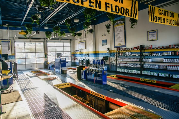 THE LUBE CENTER - Updated August 2025 - 19 Photos & 46 Reviews - 1395 W ...