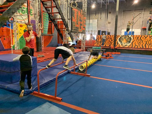THE JUNGLE MOVEMENT ACADEMY - Updated August 2025 - 115 Photos & 58 ...