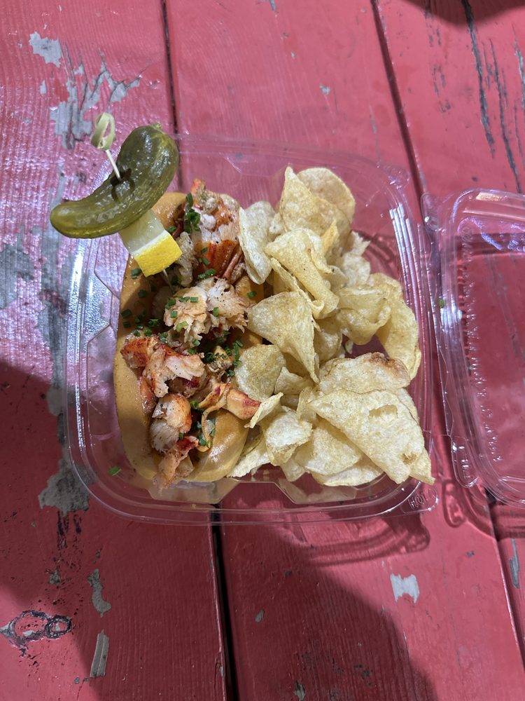 LA PLAZA DE LOS FOOD TRUCKS - Updated June 2026 - 17 Photos - 24600 ...