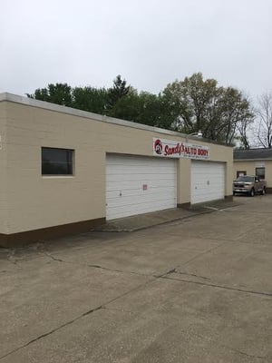SANDY’S AUTO BODY - Updated September 2025 - 4304 Youngstown Poland Rd ...